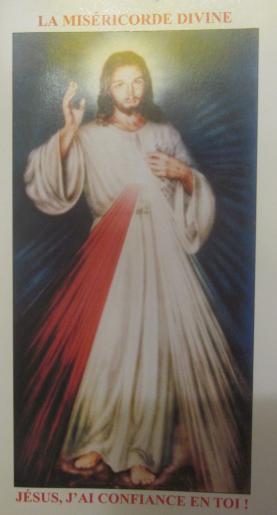 Jésus miséricorde 012 – Maman à la maison